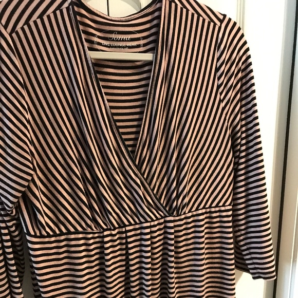 Soma | Tops | Soma Luxurious Softtoned Pink Black Top Final Sale | Poshmark